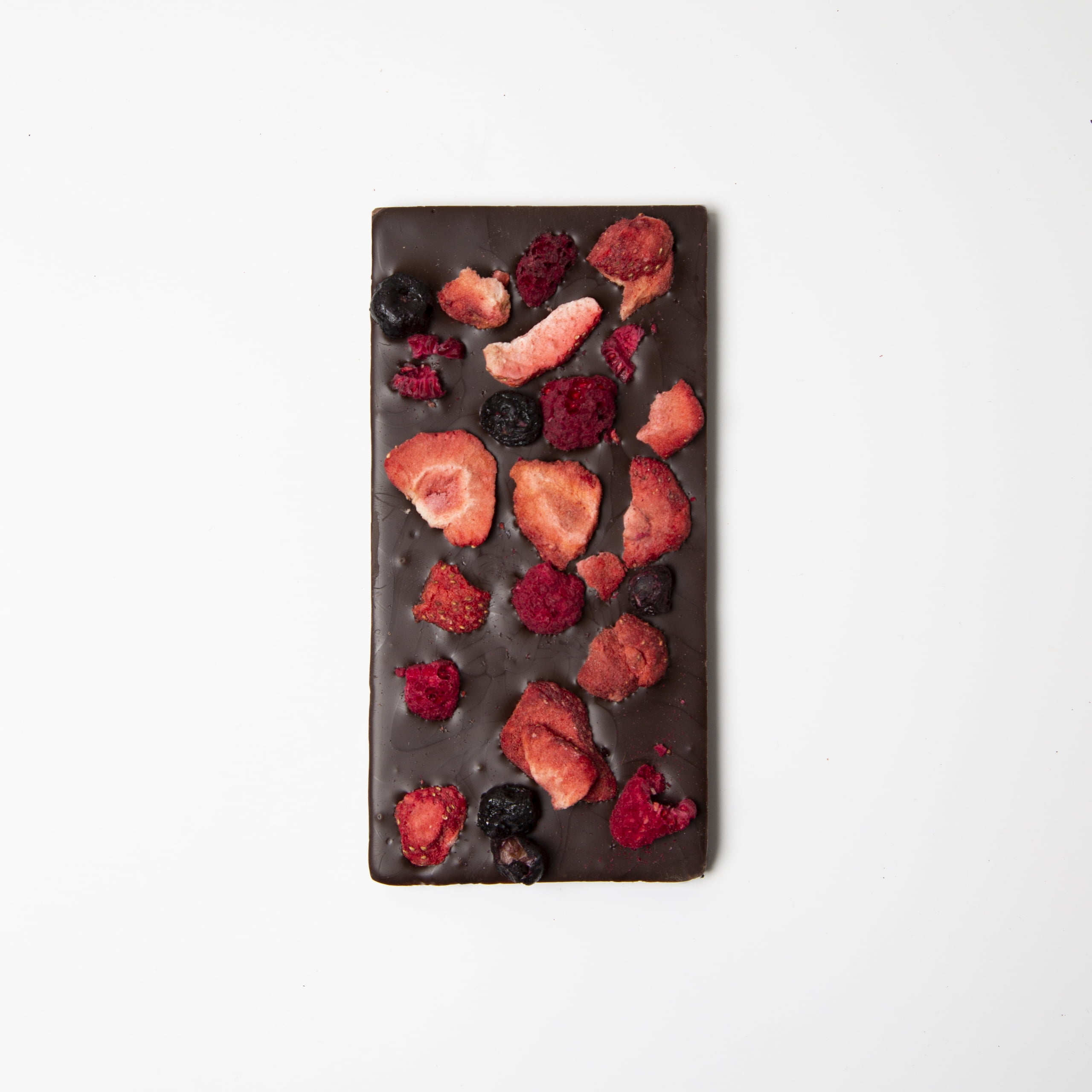 The Delicious Paris Berry Romance Chocolate Bar - Chocoreto